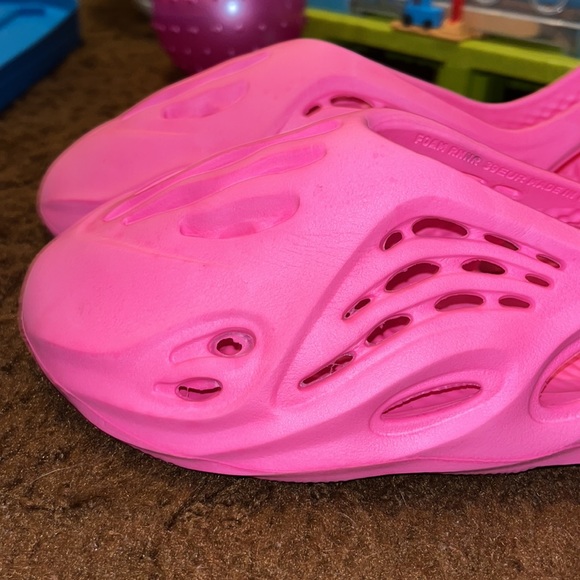 yellowbellyshoe | Shoes | Eva Foam Runner Rnnr Clog Slipper Sneaker ...